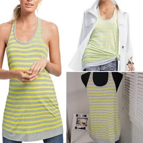 CAbi | Tops | 52 Cabi Sideline Tank | Poshmark